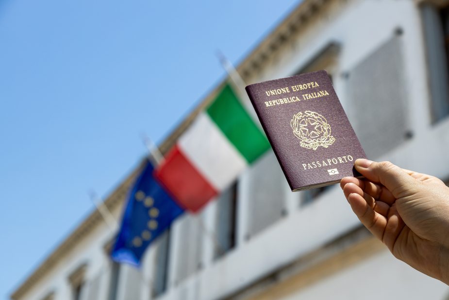 Permanent Residence in Italy: How to Obtain Long-Term Residency in 2025